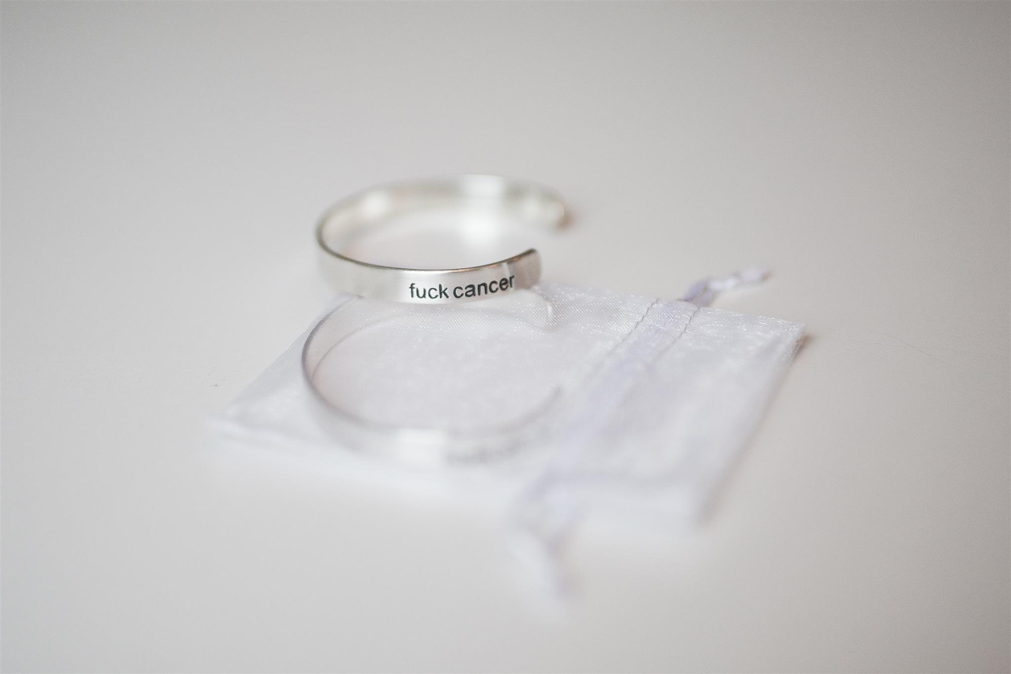 SILVERARMBAND STELT